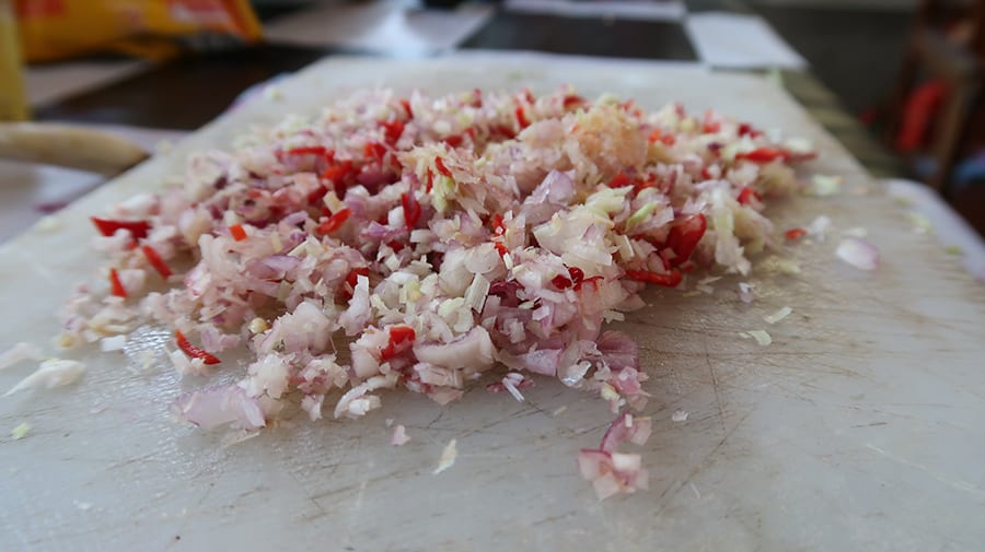 Sambal Matah, how to make delicious Balinese Lemongrass Sauce | The ...