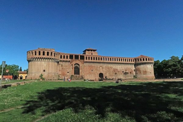25 of the Best Castles in Italy | The Silver Nomad