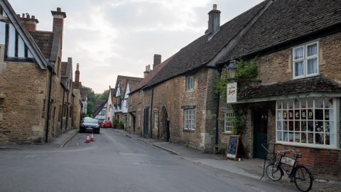 Visiting the charming village of Lacock in the Cotswolds (2021) | The ...